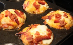 Hash Brown Baskets with Egg, Bacon, and Cheese | The Picky Apple